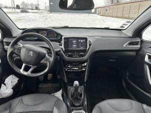 Pelēks Peugeot 2008 2015 Tauragė, ar dzinēja tilpumu 1.20 L un nobraukumu 163 tūkst. km par 4250 €, foto 12 vietnē AUTOMOTO.COM.LV