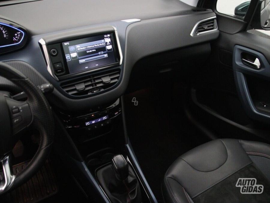 Grey Peugeot 2008 2015 in Vilnius, with an engine capacity of 1.60 L and mileage of 132 thousand km for 8399 €, photo 21 on AUTOMOTO.COM.LV