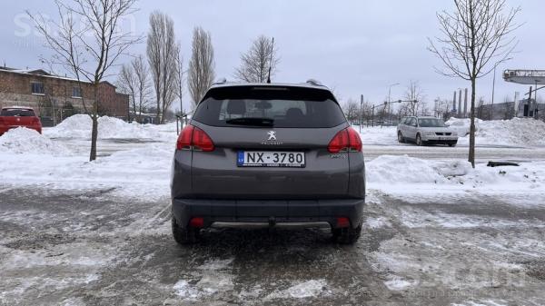 Grey Peugeot 2008 2015 in Liepaja, with an engine capacity of 1.20 L and mileage of 170 thousand km for 5950 €, photo 4 on AUTOMOTO.COM.LV