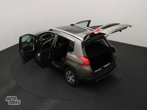 Pelēks Peugeot 2008 2015 Viļņa, ar dzinēja tilpumu 1.20 L un nobraukumu 163 tūkst. km par 7399 €, foto 14 vietnē AUTOMOTO.COM.LV