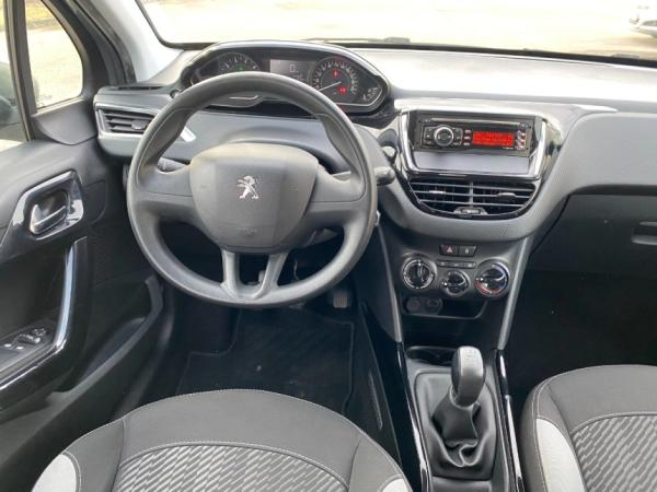 Pelēks Peugeot 2008 2015 Rīga, ar dzinēja tilpumu 1.20 L un nobraukumu 159 tūkst. km par 6950 €, foto 7 vietnē AUTOMOTO.COM.LV
