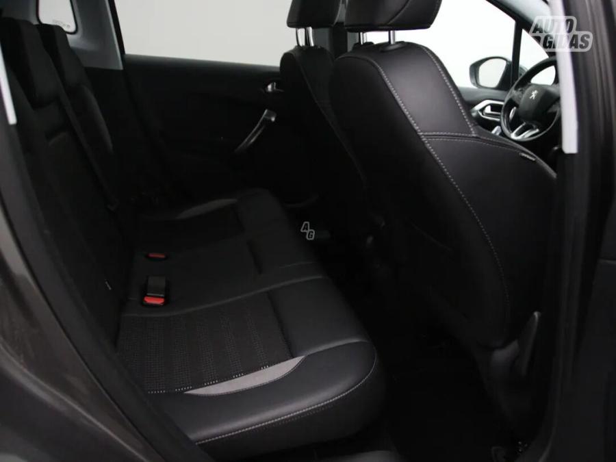 Grey Peugeot 2008 2015 in Vilnius, with an engine capacity of 1.20 L and mileage of 169 thousand km for 7099 €, photo 16 on AUTOMOTO.COM.LV