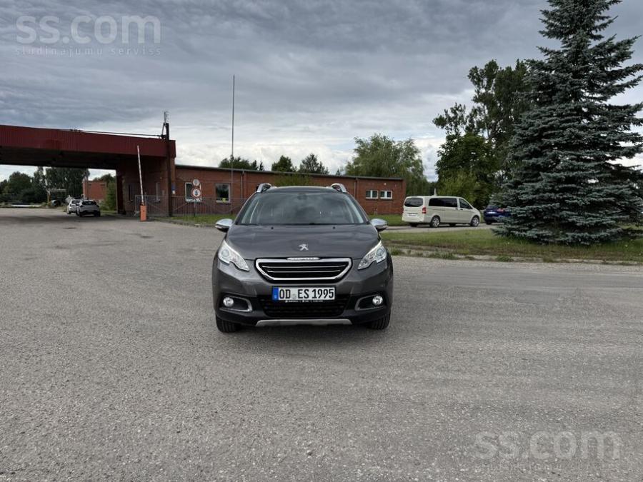 Pelēks Peugeot 2008 2015 Cēsis, ar dzinēja tilpumu 1.20 L un nobraukumu 0 tūkst. km par 5900 €, foto 5 vietnē AUTOMOTO.COM.LV