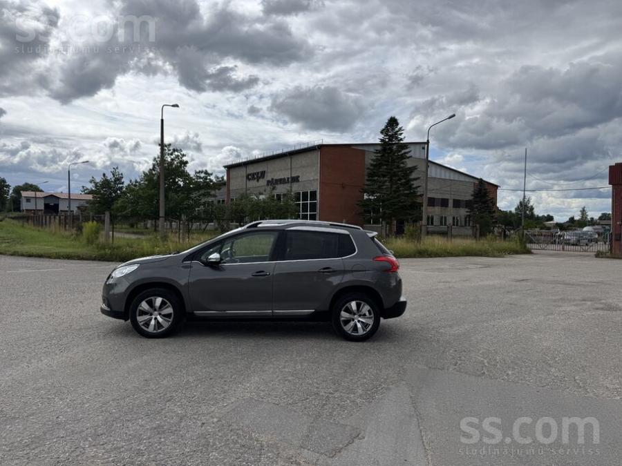 Pelēks Peugeot 2008 2015 Cēsis, ar dzinēja tilpumu 1.20 L un nobraukumu 0 tūkst. km par 5900 €, foto 11 vietnē AUTOMOTO.COM.LV