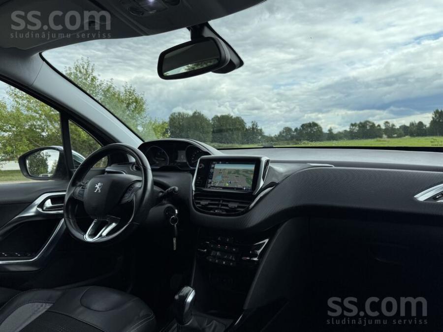 Pelēks Peugeot 2008 2015 Cēsis, ar dzinēja tilpumu 1.20 L un nobraukumu 0 tūkst. km par 5900 €, foto 20 vietnē AUTOMOTO.COM.LV