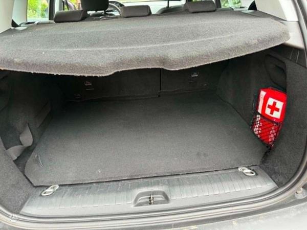 Grey Peugeot 2008 2015 in Ukmerge, with an engine capacity of 1.56 L and mileage of 118 thousand km for 7500 €, photo 11 on AUTOMOTO.COM.LV