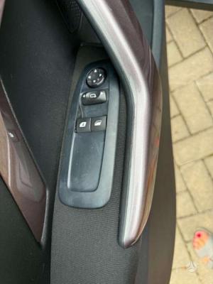 Grey Peugeot 2008 2015 in Ukmerge, with an engine capacity of 1.56 L and mileage of 118 thousand km for 7500 €, photo 13 on AUTOMOTO.COM.LV