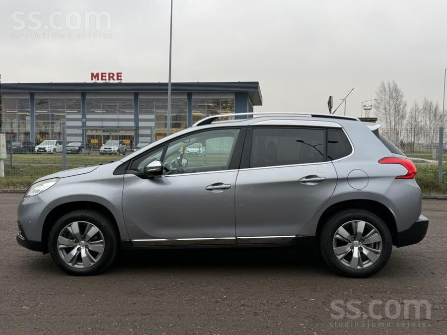 Grey Peugeot 2008 2016 in Liepaja, with an engine capacity of 1.20 L and mileage of 114 thousand km for 8400 €, photo 6 on AUTOMOTO.COM.LV