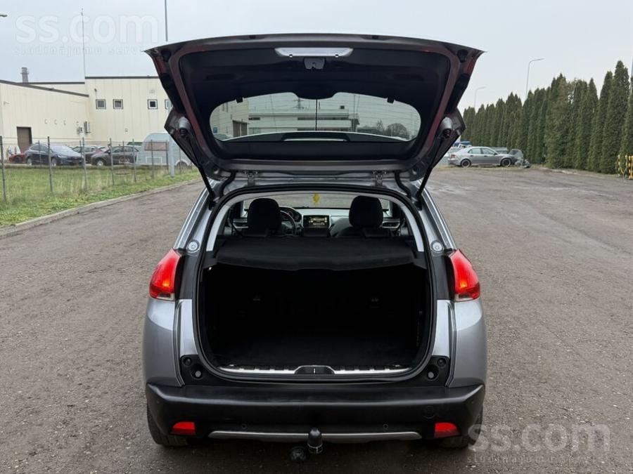 Grey Peugeot 2008 2016 in Liepaja, with an engine capacity of 1.20 L and mileage of 114 thousand km for 8400 €, photo 9 on AUTOMOTO.COM.LV
