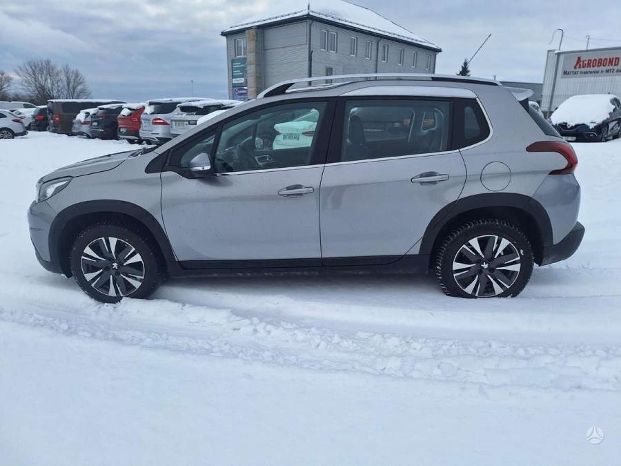 Pelēks Peugeot 2008 2016 Tauragė, ar dzinēja tilpumu 1.20 L un nobraukumu 182 tūkst. km par 6300 €, foto 4 vietnē AUTOMOTO.COM.LV
