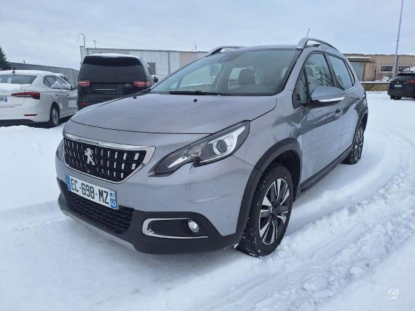 Grey Peugeot 2008 2016 in Taurage, with an engine capacity of 1.20 L and mileage of 182 thousand km for 6300 €, photo 3 on AUTOMOTO.COM.LV