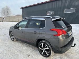 Grey Peugeot 2008 2016 in Taurage, with an engine capacity of 1.20 L and mileage of 122 thousand km for 4700 €, photo 5 on AUTOMOTO.COM.LV