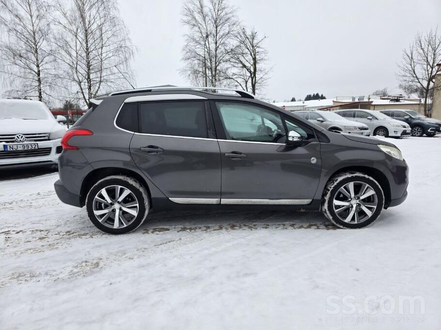 Pelēks Peugeot 2008 2016 Rēzekne, ar dzinēja tilpumu 1.20 L un nobraukumu 0 tūkst. km par 6350 €, foto 2 vietnē AUTOMOTO.COM.LV