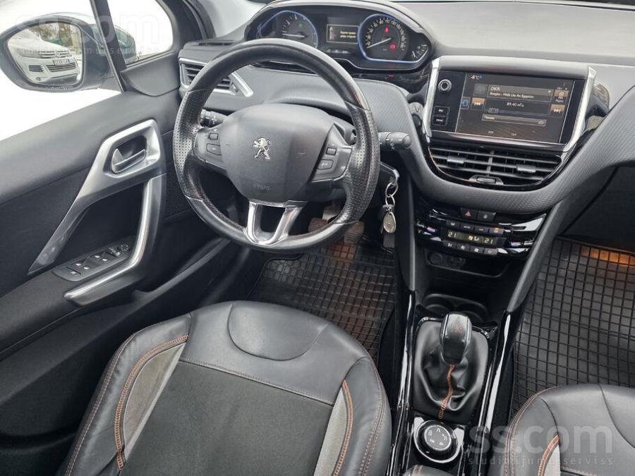 Pelēks Peugeot 2008 2016 Rēzekne, ar dzinēja tilpumu 1.20 L un nobraukumu 0 tūkst. km par 6350 €, foto 11 vietnē AUTOMOTO.COM.LV