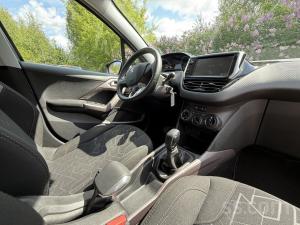 Grey Peugeot 2008 2016 in Riga, with an engine capacity of 1.60 L and mileage of 70 thousand km for 6790 €, photo 20 on AUTOMOTO.COM.LV