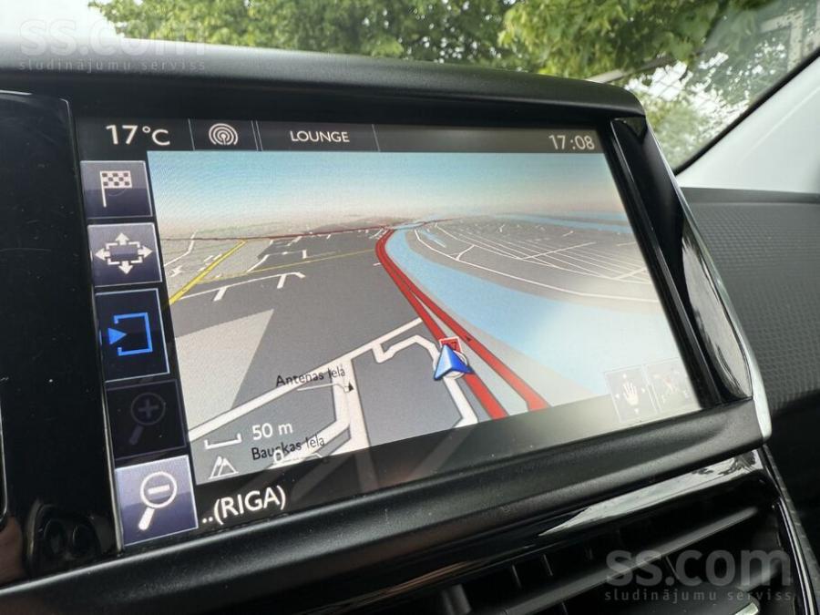 Grey Peugeot 2008 2016 in Riga, with an engine capacity of 1.60 L and mileage of 70 thousand km for 6790 €, photo 22 on AUTOMOTO.COM.LV