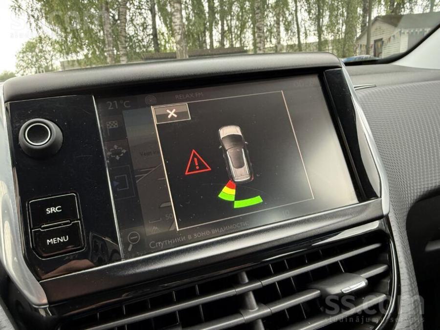 Grey Peugeot 2008 2016 in Riga, with an engine capacity of 1.60 L and mileage of 70 thousand km for 6790 €, photo 23 on AUTOMOTO.COM.LV