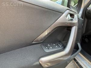 Grey Peugeot 2008 2016 in Riga, with an engine capacity of 1.60 L and mileage of 70 thousand km for 6790 €, photo 30 on AUTOMOTO.COM.LV