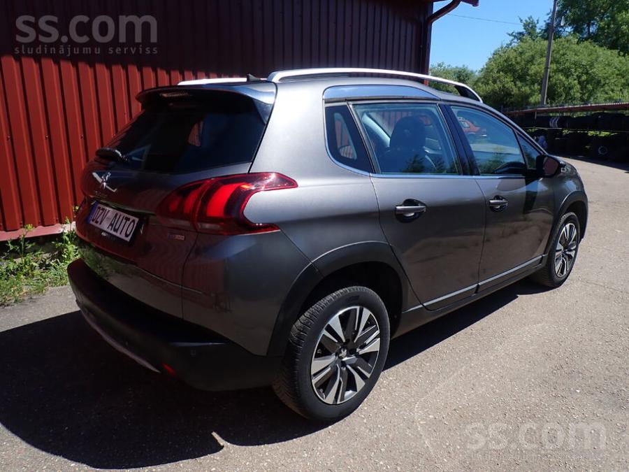 Pelēks Peugeot 2008 2016 Liepāja, ar dzinēja tilpumu 1.20 L un nobraukumu 97 tūkst. km par 8950 €, foto 3 vietnē AUTOMOTO.COM.LV