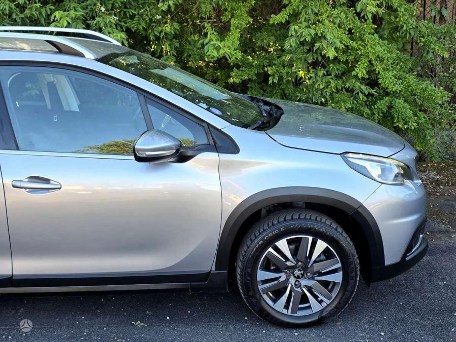 Grey Peugeot 2008 2016 in Siauliai, with an engine capacity of 1.20 L and mileage of 155 thousand km for 6200 €, photo 10 on AUTOMOTO.COM.LV