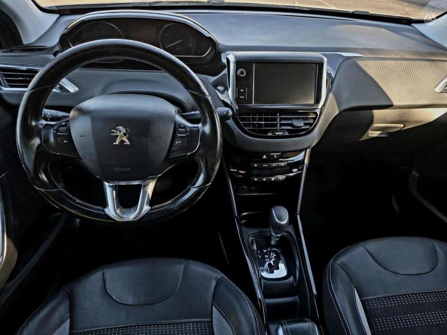 Grey Peugeot 2008 2016 in Siauliai, with an engine capacity of 1.20 L and mileage of 155 thousand km for 6200 €, photo 25 on AUTOMOTO.COM.LV