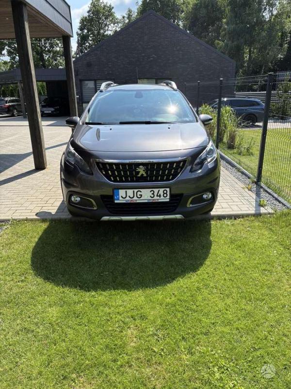 Pelēks Peugeot 2008 2016 Kauņa, ar dzinēja tilpumu 1.20 L un nobraukumu 125 tūkst. km par 5900 €, foto 2 vietnē AUTOMOTO.COM.LV