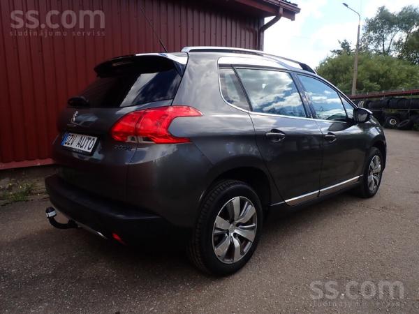 Grey Peugeot 2008 2016 in Liepaja, with an engine capacity of 1.20 L and mileage of 104 thousand km for 7550 €, photo 3 on AUTOMOTO.COM.LV