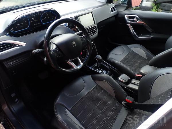 Grey Peugeot 2008 2016 in Liepaja, with an engine capacity of 1.20 L and mileage of 104 thousand km for 7550 €, photo 7 on AUTOMOTO.COM.LV