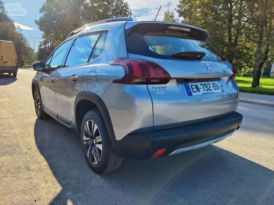 Grey Peugeot 2008 2017 in Vilnius, with an engine capacity of 1.20 L and mileage of 115 thousand km for 6350 €, photo 13 on AUTOMOTO.COM.LV