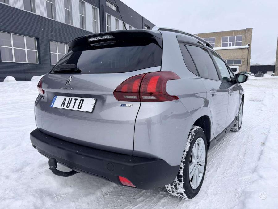 Pelēks Peugeot 2008 2017 Tauragė, ar dzinēja tilpumu 1.20 L un nobraukumu 32 tūkst. km par 5999 €, foto 14 vietnē AUTOMOTO.COM.LV