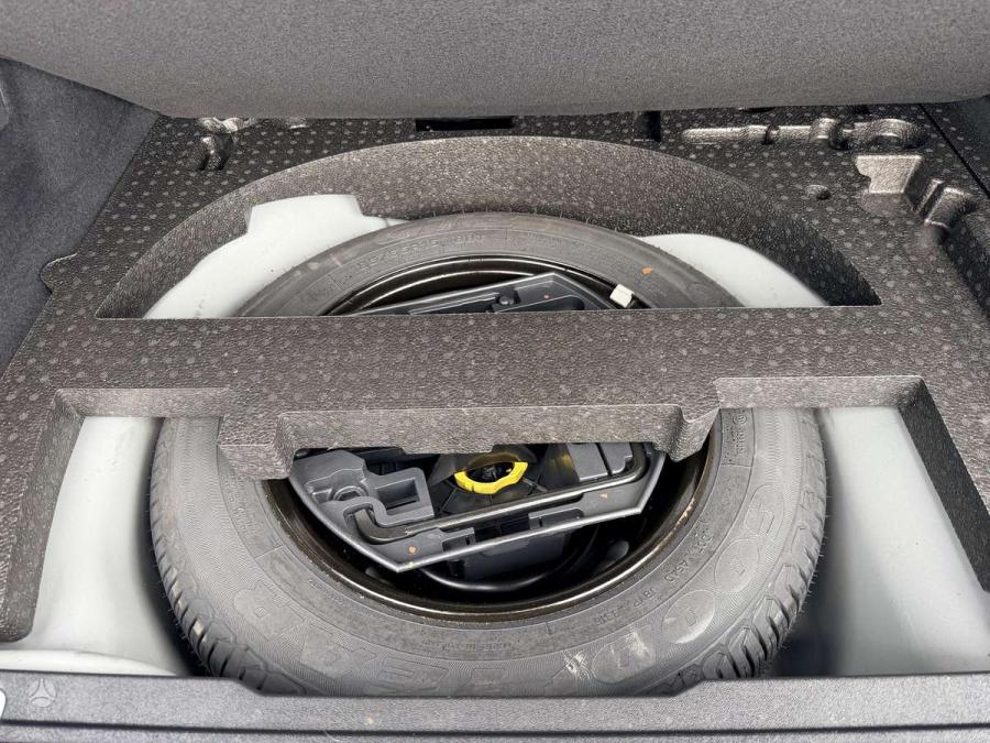 Pelēks Peugeot 2008 2017 Tauragė, ar dzinēja tilpumu 1.20 L un nobraukumu 32 tūkst. km par 5999 €, foto 38 vietnē AUTOMOTO.COM.LV