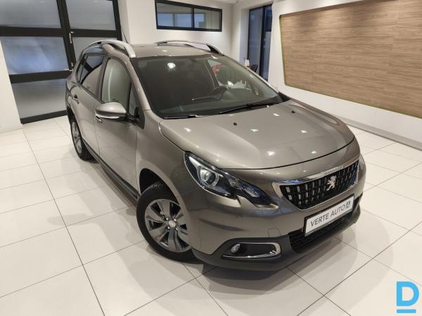 Pelēks Peugeot 2008 2017 Rīga, ar dzinēja tilpumu 1.20 L un nobraukumu 100 tūkst. km par 9490 €, foto 1 vietnē AUTOMOTO.COM.LV