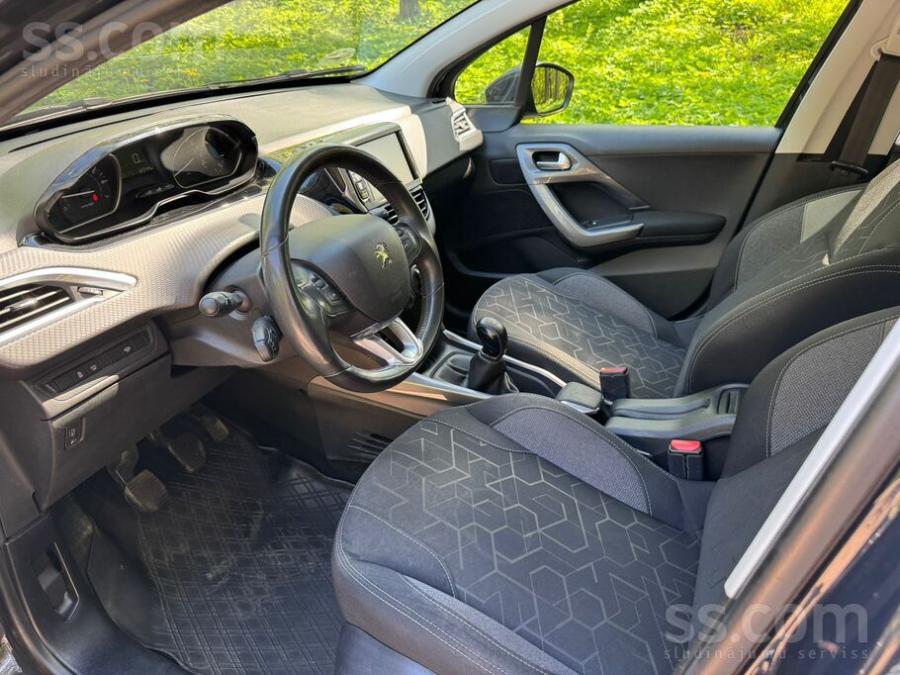 Pelēks Peugeot 2008 2017 Rīga, ar dzinēja tilpumu 1.20 L un nobraukumu 0 tūkst. km par 6490 €, foto 10 vietnē AUTOMOTO.COM.LV