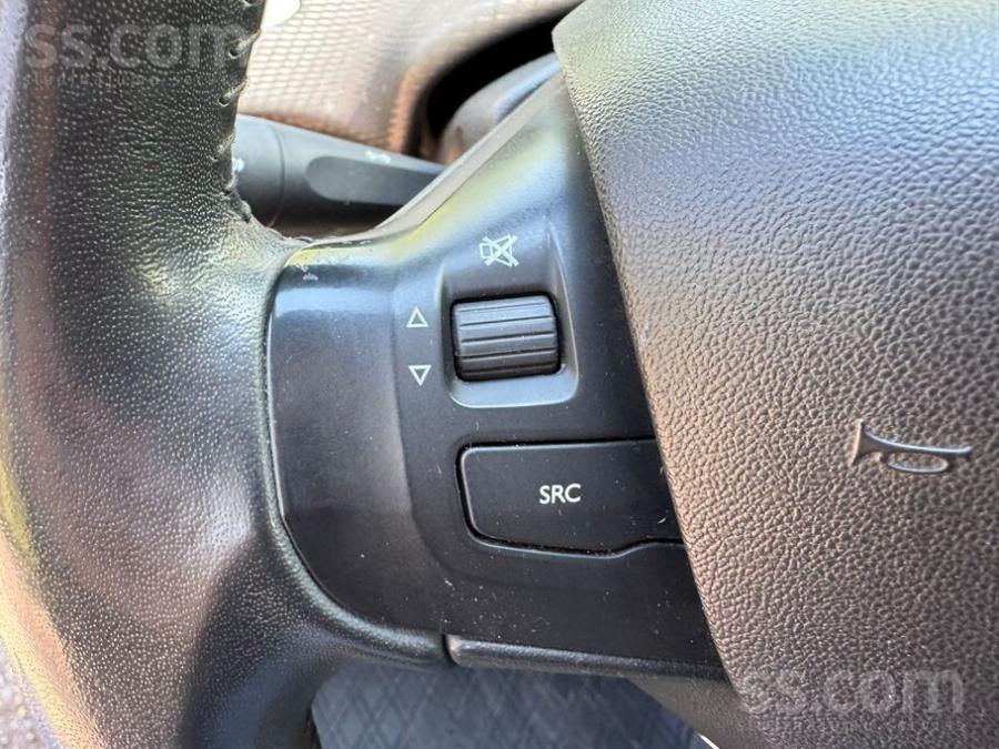 Pelēks Peugeot 2008 2017 Rīga, ar dzinēja tilpumu 1.20 L un nobraukumu 0 tūkst. km par 6490 €, foto 15 vietnē AUTOMOTO.COM.LV