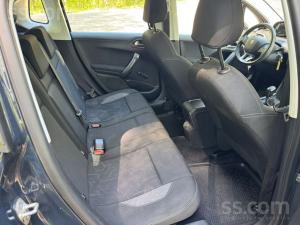 Pelēks Peugeot 2008 2017 Rīga, ar dzinēja tilpumu 1.20 L un nobraukumu 0 tūkst. km par 6490 €, foto 24 vietnē AUTOMOTO.COM.LV