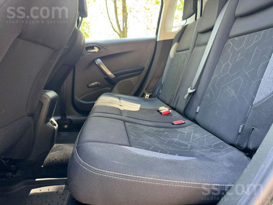 Pelēks Peugeot 2008 2017 Rīga, ar dzinēja tilpumu 1.20 L un nobraukumu 0 tūkst. km par 6490 €, foto 25 vietnē AUTOMOTO.COM.LV