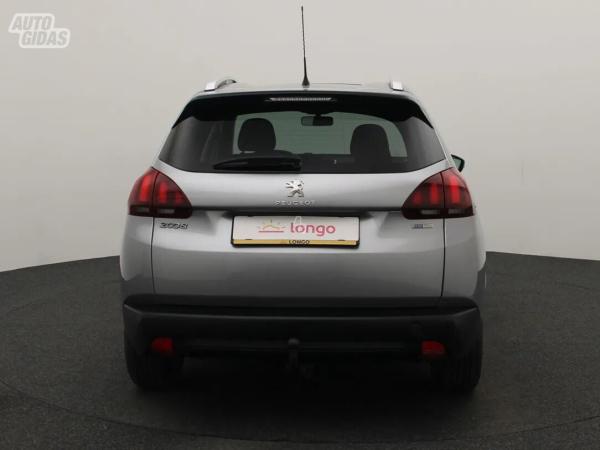 Grey Peugeot 2008 2017 in Vilnius, with an engine capacity of 1.20 L and mileage of 142 thousand km for 8099 €, photo 5 on AUTOMOTO.COM.LV