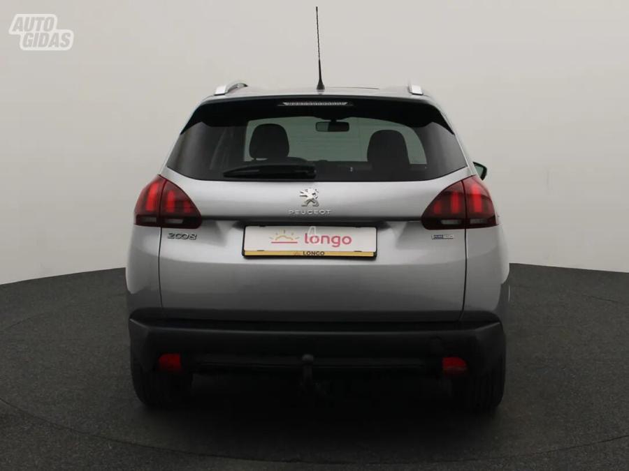 Grey Peugeot 2008 2017 in Vilnius, with an engine capacity of 1.20 L and mileage of 142 thousand km for 8099 €, photo 6 on AUTOMOTO.COM.LV