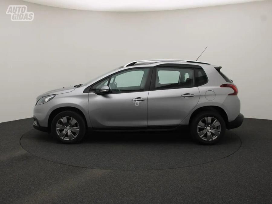 Grey Peugeot 2008 2017 in Vilnius, with an engine capacity of 1.20 L and mileage of 142 thousand km for 8099 €, photo 7 on AUTOMOTO.COM.LV