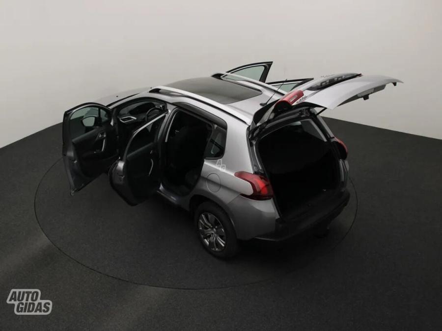 Grey Peugeot 2008 2017 in Vilnius, with an engine capacity of 1.20 L and mileage of 142 thousand km for 8099 €, photo 14 on AUTOMOTO.COM.LV