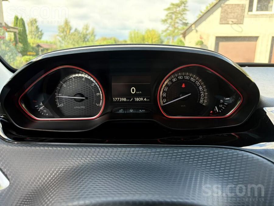Pelēks Peugeot 2008 2017 Jelgava, ar dzinēja tilpumu 1.20 L un nobraukumu 177 tūkst. km par 6480 €, foto 14 vietnē AUTOMOTO.COM.LV