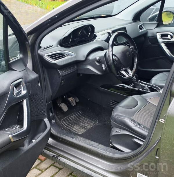 Peugeot 2008 2017 Rīga vietnē Pelēks Peugeot 2008 2017 Rīga, ar dzinēja tilpumu 1.60 L un nobraukumu 153 tūkst. km par 6000 €, foto 7 vietnē AUTOMOTO.COM.LV