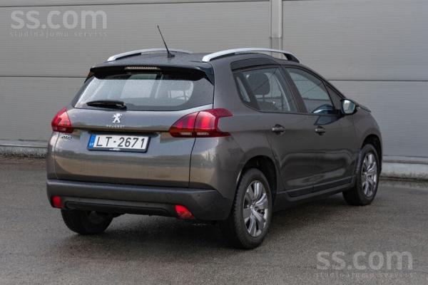 Grey Peugeot 2008 2018 in Riga, with an engine capacity of 1.20 L and mileage of 0 thousand km for 10500 €, photo 4 on AUTOMOTO.COM.LV
