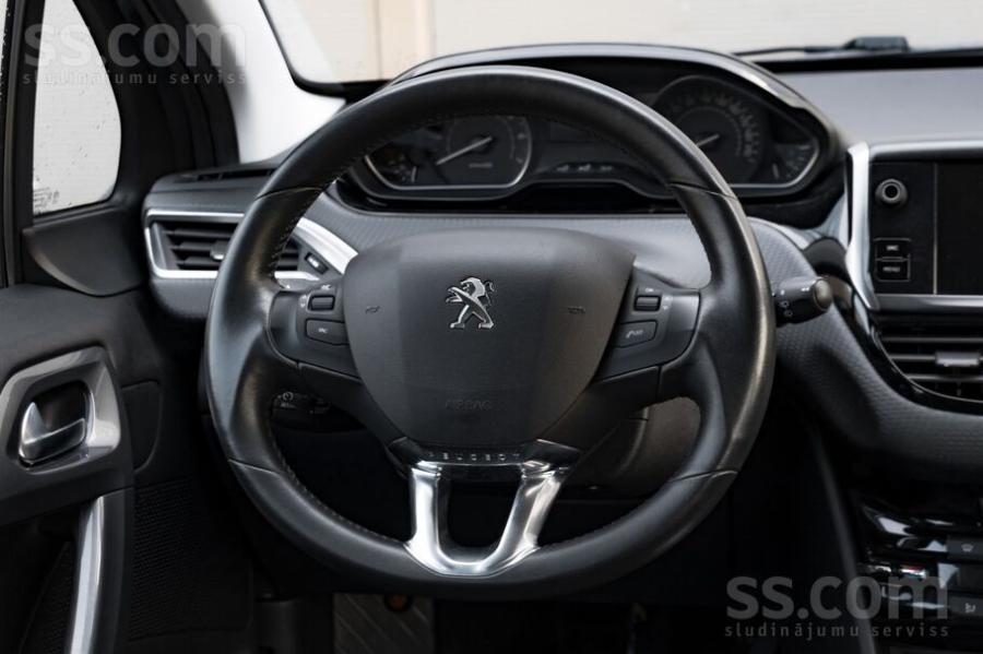 Grey Peugeot 2008 2018 in Riga, with an engine capacity of 1.20 L and mileage of 0 thousand km for 10500 €, photo 21 on AUTOMOTO.COM.LV