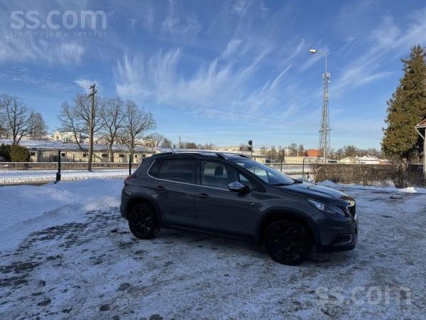 Grey Peugeot 2008 2018 in Cesis, with an engine capacity of 1.20 L and mileage of 0 thousand km for 8300 €, photo 7 on AUTOMOTO.COM.LV