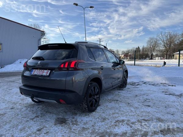 Grey Peugeot 2008 2018 in Cesis, with an engine capacity of 1.20 L and mileage of 0 thousand km for 8300 €, photo 10 on AUTOMOTO.COM.LV