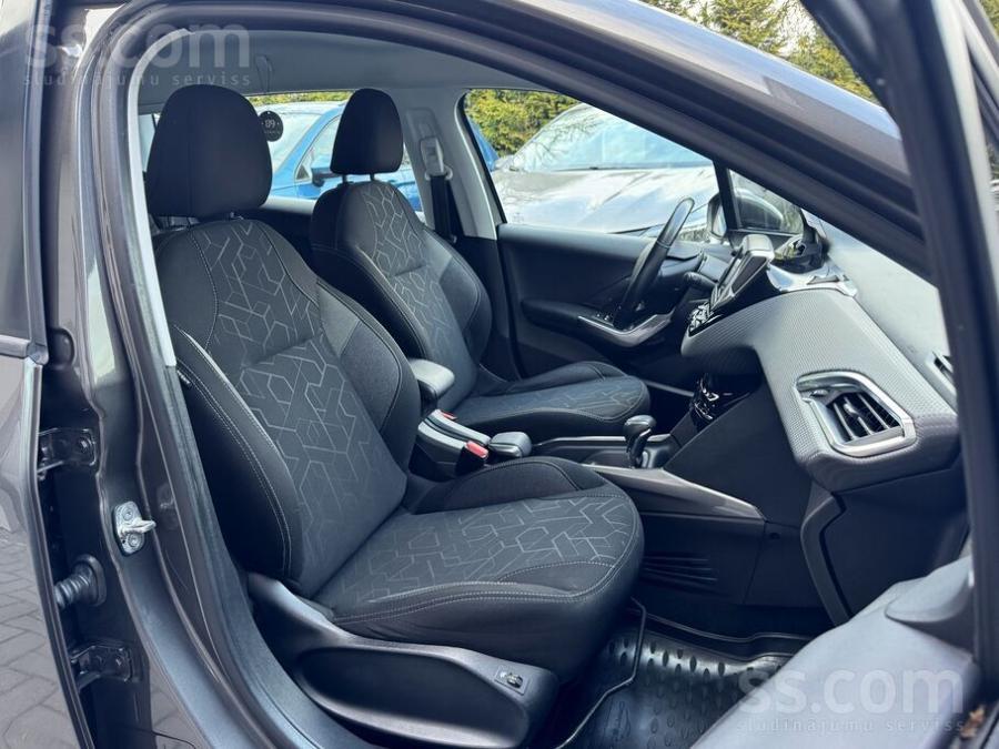 Pelēks Peugeot 2008 2018 Rīga, ar dzinēja tilpumu 1.20 L un nobraukumu 159 tūkst. km par 7800 €, foto 9 vietnē AUTOMOTO.COM.LV