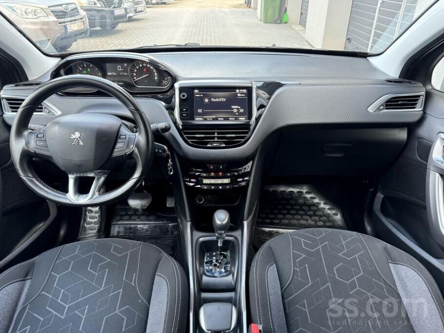 Pelēks Peugeot 2008 2018 Rīga, ar dzinēja tilpumu 1.20 L un nobraukumu 159 tūkst. km par 7800 €, foto 13 vietnē AUTOMOTO.COM.LV