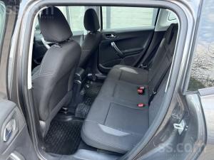 Pelēks Peugeot 2008 2018 Rīga, ar dzinēja tilpumu 1.20 L un nobraukumu 159 tūkst. km par 7800 €, foto 16 vietnē AUTOMOTO.COM.LV