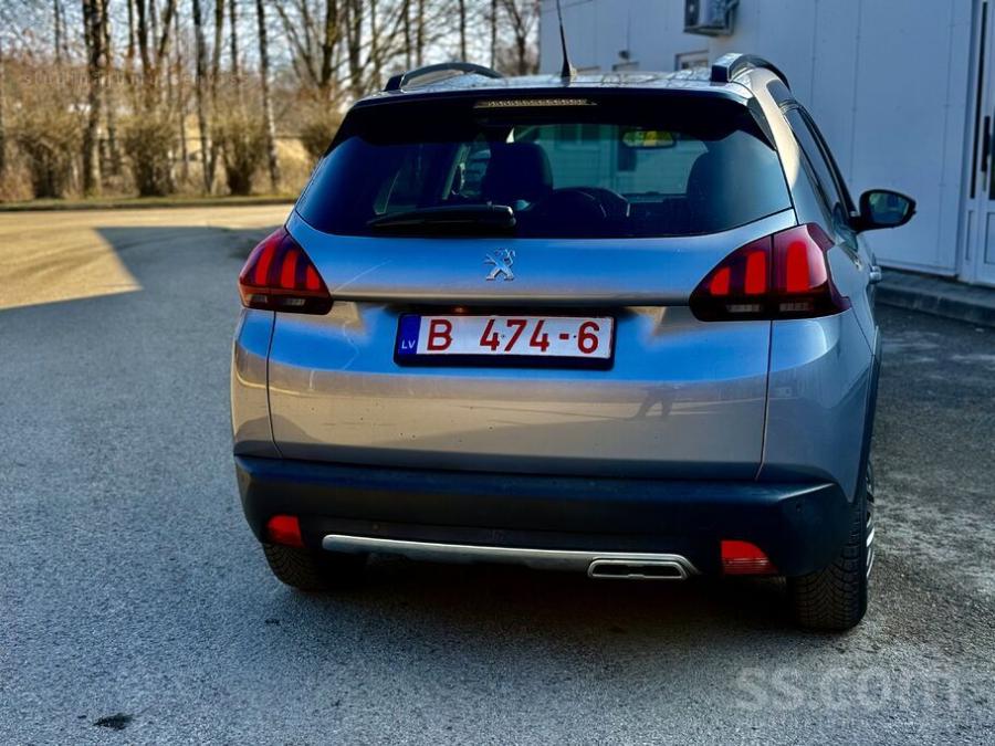 Grey Peugeot 2008 2018 in Riga, with an engine capacity of 1.20 L and mileage of 0 thousand km for 6700 €, photo 7 on AUTOMOTO.COM.LV
